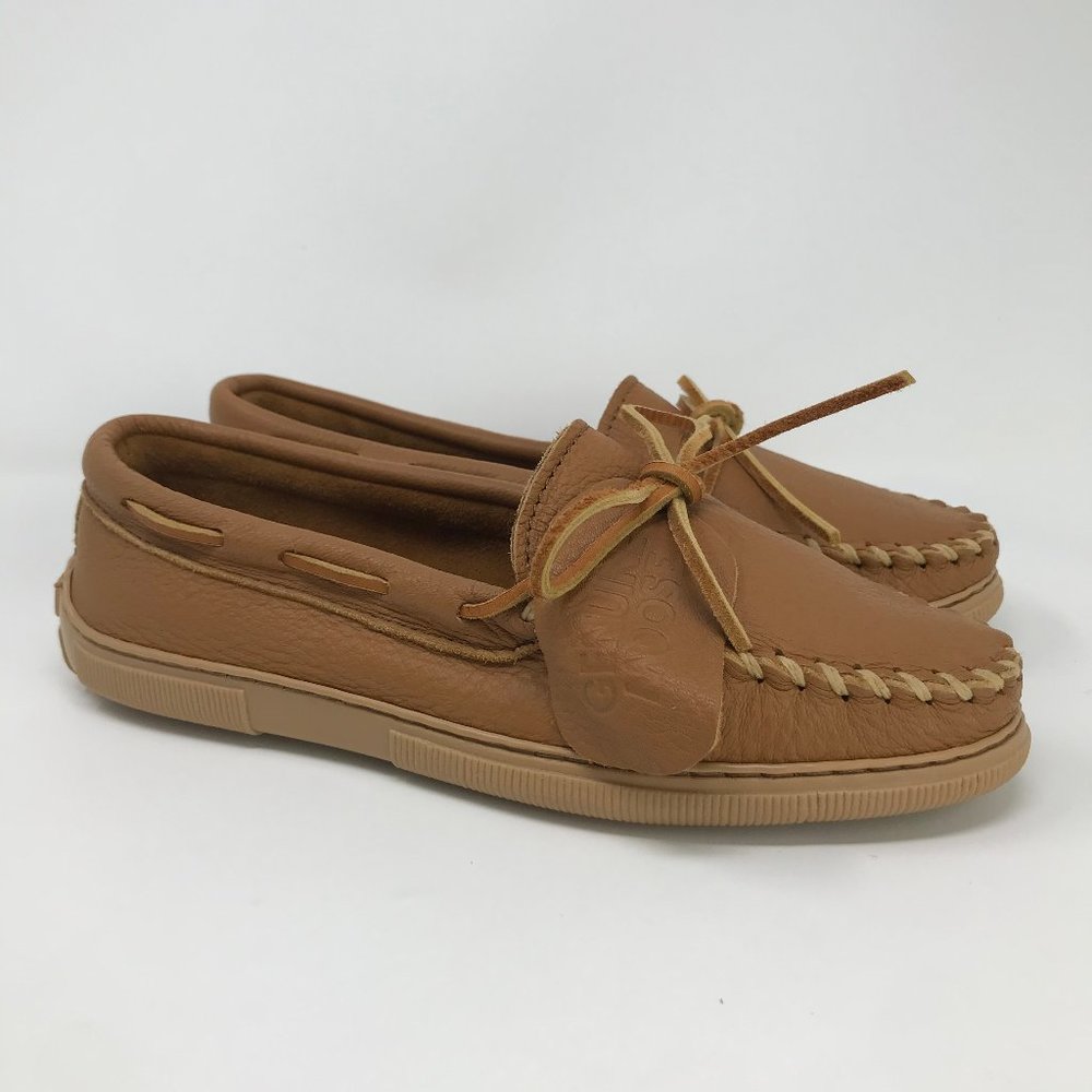 Minnetonka Moccasin Natural Moose Leather Moccasin - Gem